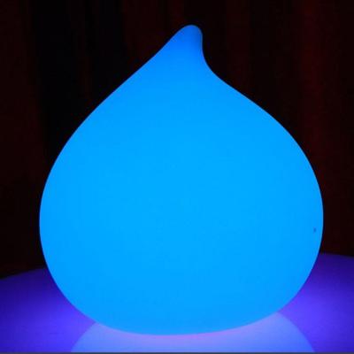 Cina color changing illuminated plastic water drop lamps for sale in vendita