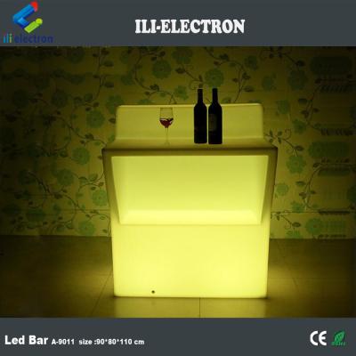 中国 outdoor plastic colorful led mobile bar 販売のため
