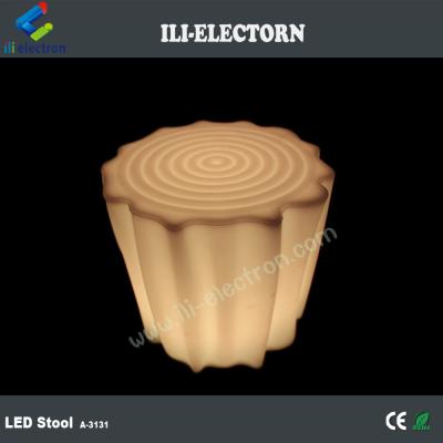 Cina Stylish Muti-Color RGB  Illuminated LED Glowing Stool Waterproof IP65 in vendita