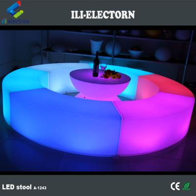 中国 Color changing rechargeable led furniture led curved bench seating 販売のため