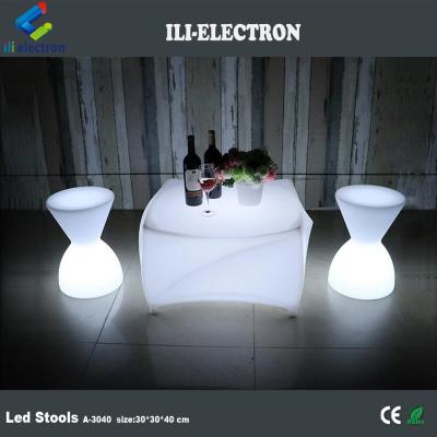Cina Remote control plastic led bar stools in vendita