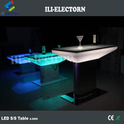 Cina RGB remote control lighting plastic led square lounge table in vendita