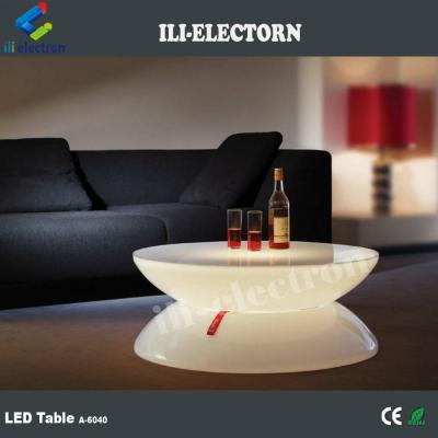 Cina Illuminated multicolor change led furniture/led bar cocktail table in vendita