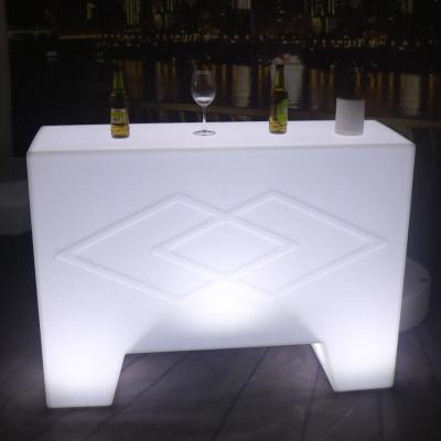 中国 stylish lighting small portable bar table for outdoor using 販売のため