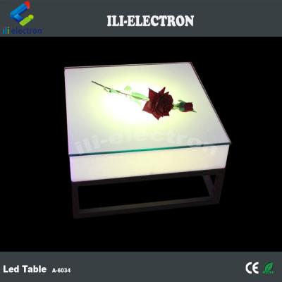 中国 RGB colorful mordern design illuminated led table for night club 販売のため