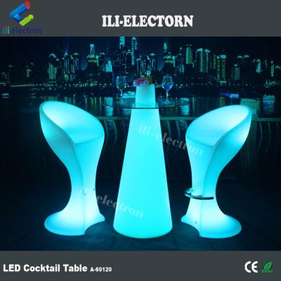 Cina Taper shape plastic led table glowing cocktail table in vendita