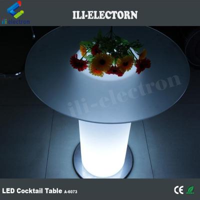 Cina glass table top illuminated bar table led cocktail table in vendita