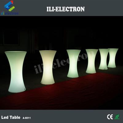 Cina high top LED Lights Bar Round cocktail Table in vendita
