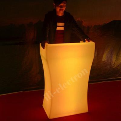Cina Portable rechargeable glowing reception desk in vendita