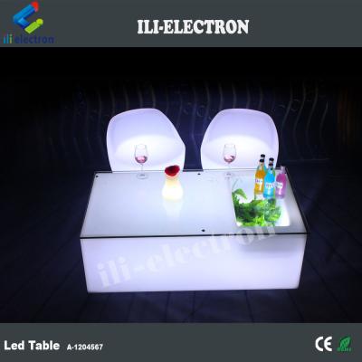 Cina Unique wireless PE plastic led bar table with ice bucket/cooler tank in vendita