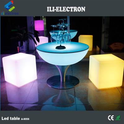 Cina High led Cocktail Table Metal Table with Chair for event in vendita