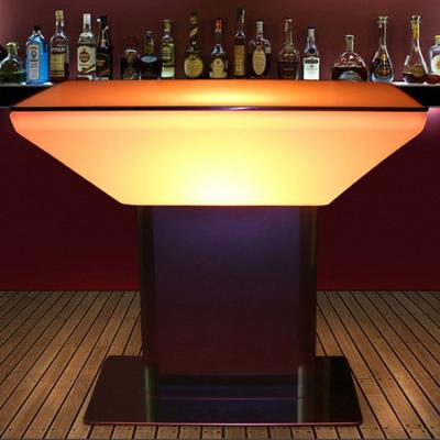 Cina Rechargeable plastic led bar table in vendita