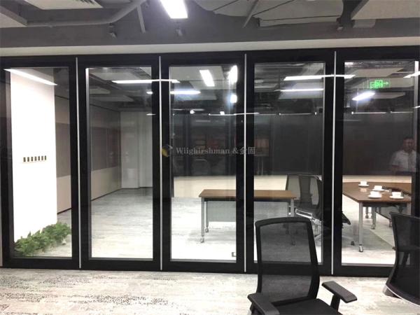 Quality 10mm Thickness Mobile Folding Room Divider Easy Installation for sale