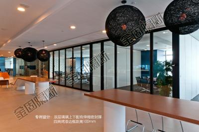 China Temporary Soundproof Folding Wall Operable Long Lasting With Roller for sale