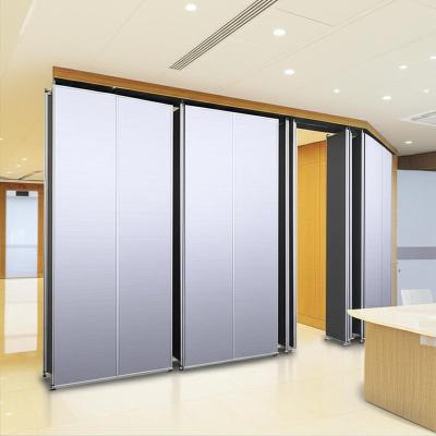 China Interior Customization Folding Partition Walls Aluminium Material with B1 Fireproof Grade for sale