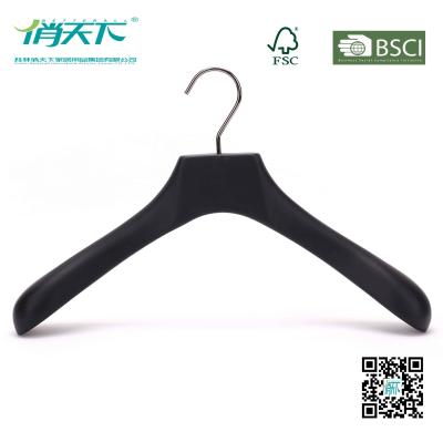 China Betterall Luxury Black Wooden Coat Hanger with Metal Hook for sale