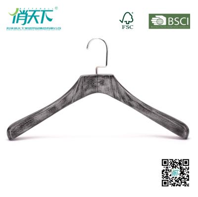 China Betterall Fashionable Solid Antique Wooden Hangers for sale
