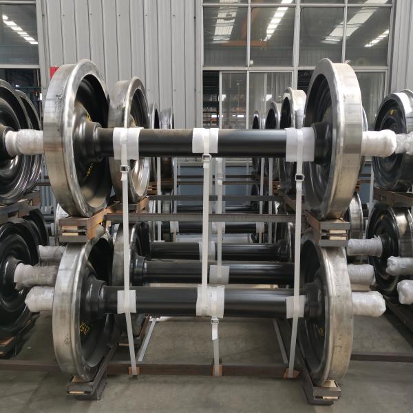 Quality Forged Steel BA004 920mm Railway Wheel Set For Y25 Bogie for sale