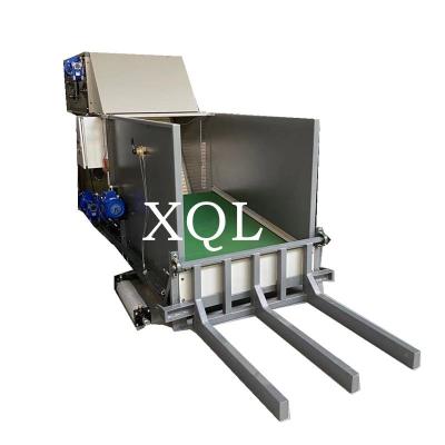 Cina Macchina di riempimento di cuscini in fibra per la produzione di schienali da 3,3 kW in vendita