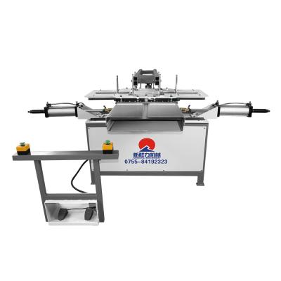中国 半自動クッションのカバー機械100つのMmの最高の働く幅力0.5 Kwの 販売のため