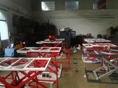 China Tabela de trabalho pneumática Sofa Factory Use à venda