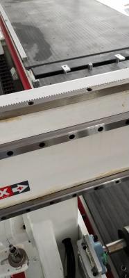 China Bens controlados por computador inteligentes de madeira da máquina de corte do router do Cnc da tala à venda