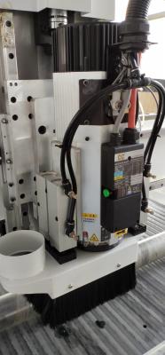 China Bens controlados por computador inteligentes de madeira da máquina de corte do router do Cnc da tala à venda