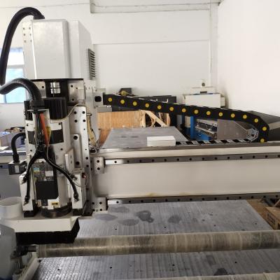 Chine La découpeuse en bois Sofa Splint Router Intelligent Computer de commande numérique par ordinateur de sofa a commandé à vendre