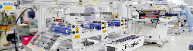 Anti-wrinkle OCA technology for flexible screen protection