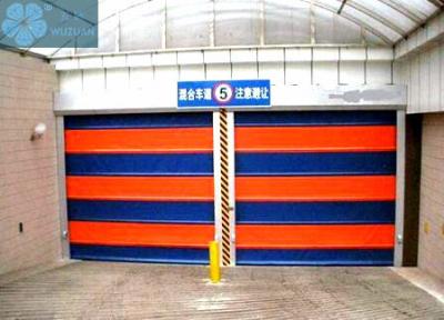中国 ステンレス鋼5.5KWはモーター ポリ塩化ビニールのローラー シャッター ドアを縫う 販売のため