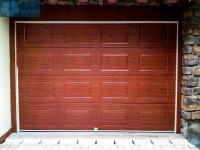 China Automatically 3.0mm Bracket Industrial Sectional Overhead Door for sale