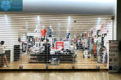 Cina Alti chiari otturatori del rullo di Crystal Slats 4m largamente 3m in vendita