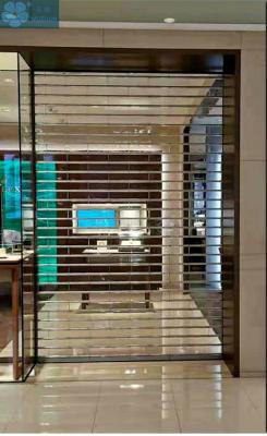 Cina Alti chiari otturatori del rullo di Crystal Slats 4m largamente 3m in vendita