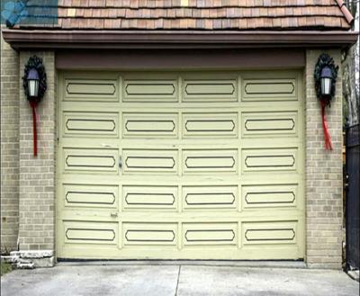 China Lineair Geïsoleerd Sectioneel Garagedeuren Gegalvaniseerd Staal Te koop