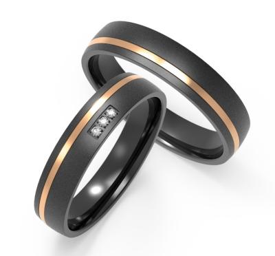 China 6mm Couple Black Titanium Wedding Band Set With Three Zircon Rings for sale
