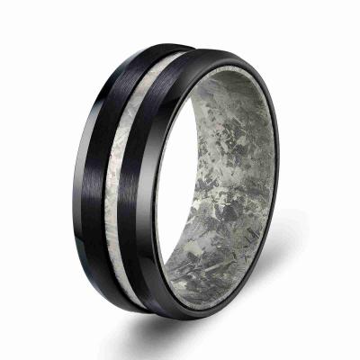 China Frosted Pattern Hypoallergenic Scratch Resistant Titanium Wedding Band for Men's Jewelry for sale