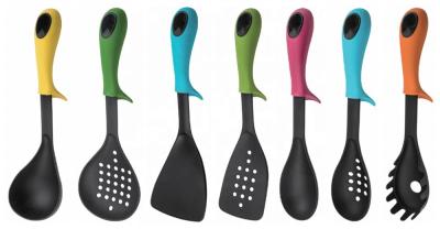 China ISO9001/BSCI Certificado TPR Manuseio utensílios de cozinha de silicone Kit de ferramentas de acessórios de cozinha à venda