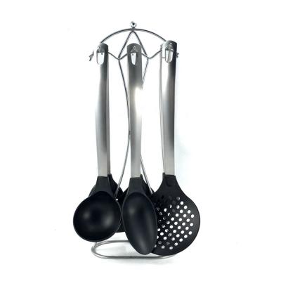 Cina 7PCS utensili da cucina in nylon non appiccicosi con maniglia in acciaio inox in vendita