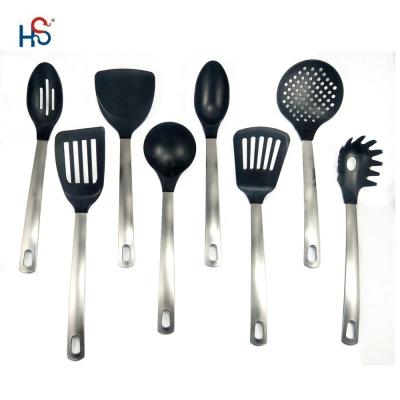 Cina 7PCS utensili da cucina in nylon non appiccicosi con maniglia in acciaio inox in vendita