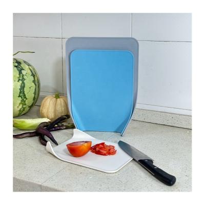 Cina Tavola di taglio di plastica per cucina flessibile 3PCS per il taglio delle verdure 2021 in vendita
