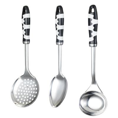 Cina 7 utensili da cucina in acciaio inossidabile ideali per cucinare in modo sostenibile e elegante in vendita