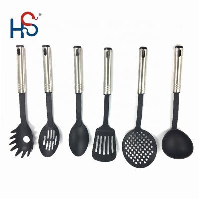 Cina 2022 utensili da cucina utensili da cucina in nylon per mate altamente personalizzati personalizzati in vendita