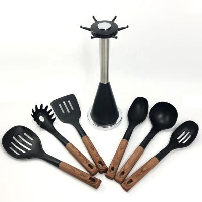 China 7 Piece Nylon Kitchen Utensil Set in Black and Wood Texture for Any Color Scheme for sale
