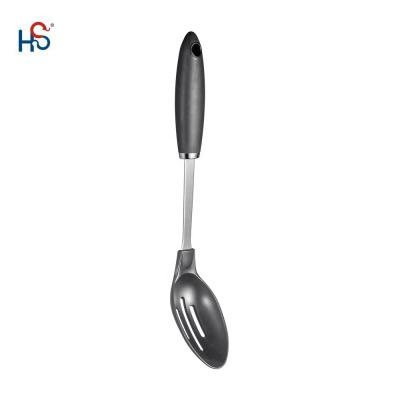 Cina Strumenti da cucina in plastica Set di colori personalizzati sostenibili Spatola Turner Masher Spaghetti in vendita