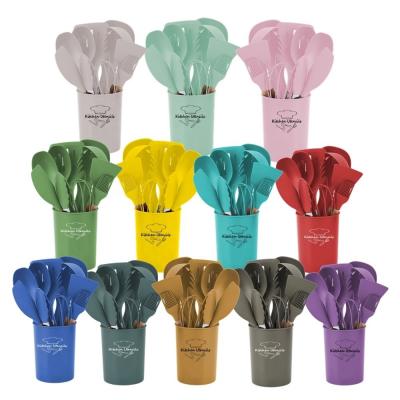 Cina Strumenti da cucina antiaderente 12pcs Silicio utensili da cucina Set con secchio e maniglia di legno in vendita