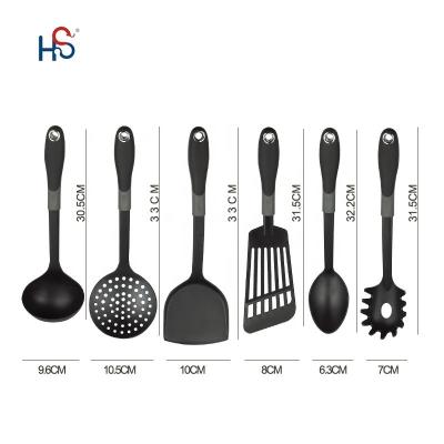 Cina Massimizza lo spazio della tua cucina con questo Colander a Spinning in nylon certificato ISO9001 in vendita