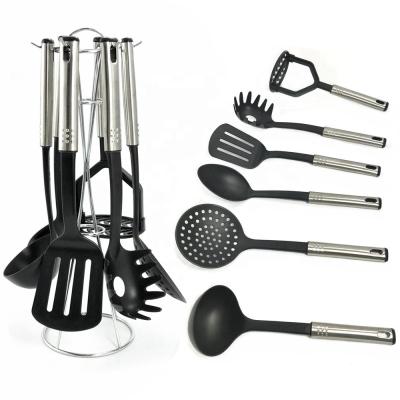 Cina Strumenti e attrezzature da cucina utensili da cucina in nylon non appiccicosi Set con utensili Tipo in vendita