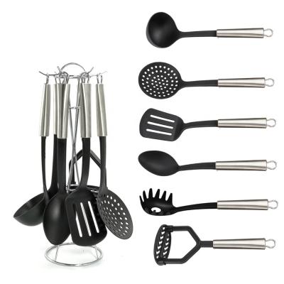 Cina Set di utensili da cucina utensili da cucina di plastica utensili da cucina in nylon resistenti al calore in vendita