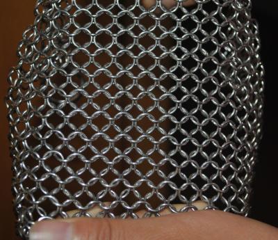 China 304 Stainless Steel Chainmail Scrubber Kitchen Cast Iron Hardware Cleaner 7 * 7 inch for sale