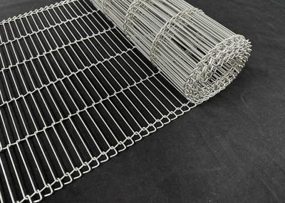 China Cintura transportadora plana flexível de malha de arame de aço inoxidável para revestimento de chocolate à venda